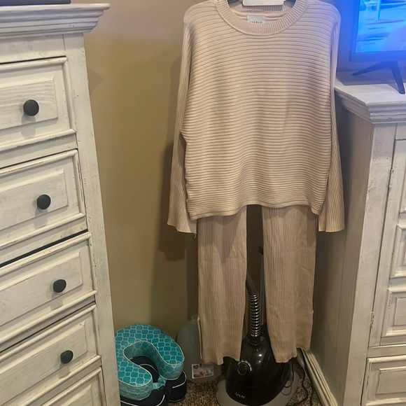 Pink Rose | Sweaters | 2 Piece Sweater And Sweats Set | Poshmark